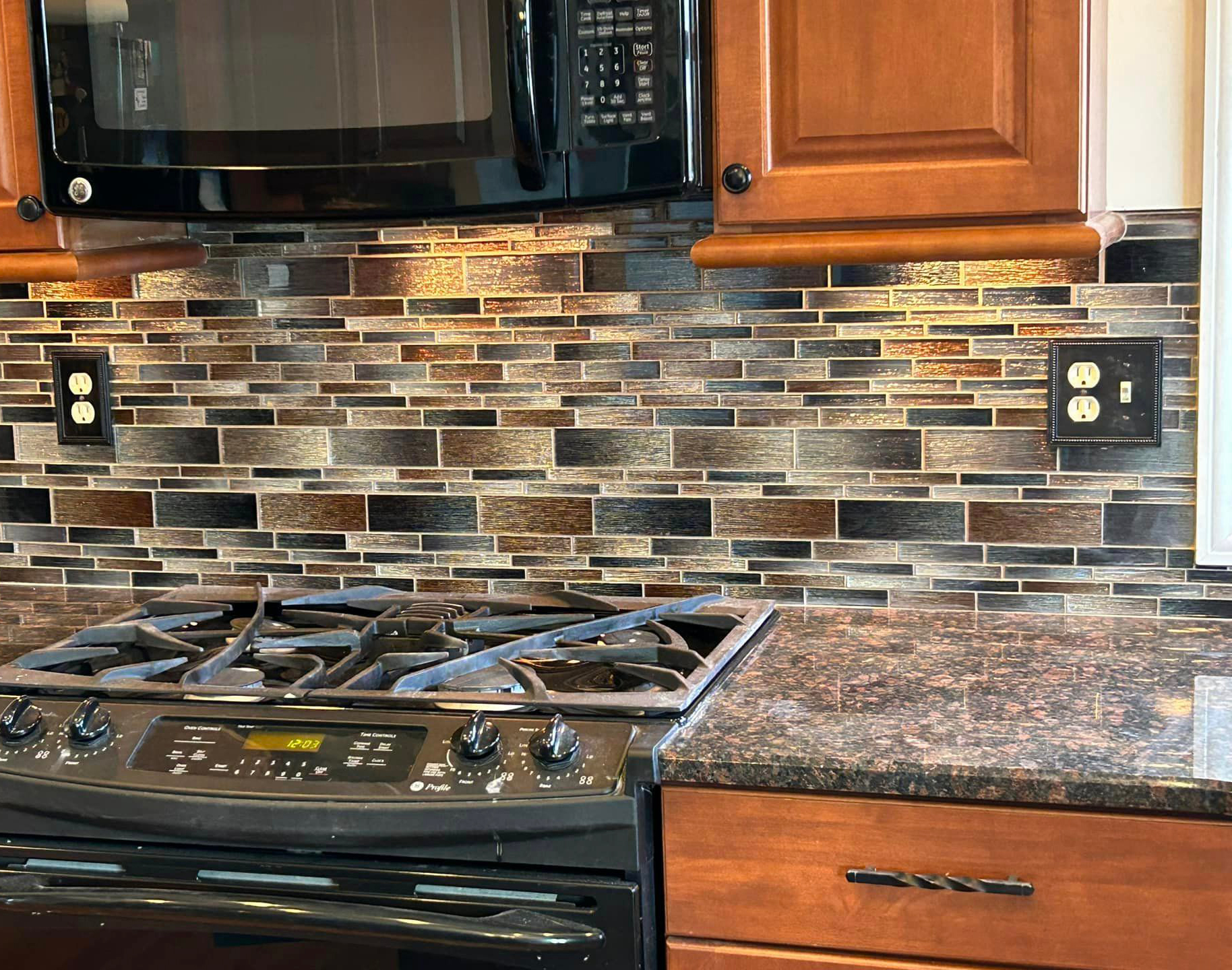 CCU Photo Gallery of Bathrooms, Kitchens, Flooring, Fireplaces & More